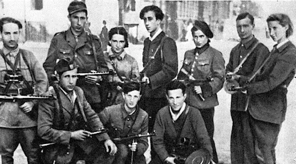 Vilna Gettosundan Kurtulan Direniş Savaşçısı Fania Brantsovsky 102 ...